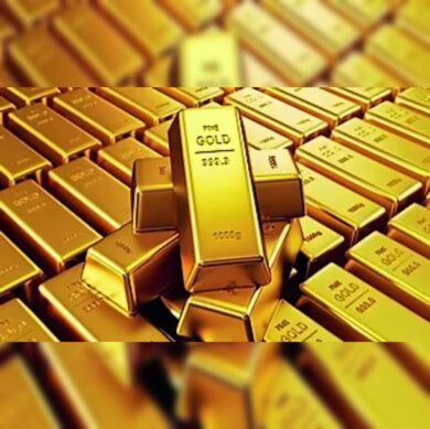 Gold Price Crashes to Two-Month Low Below $4,400